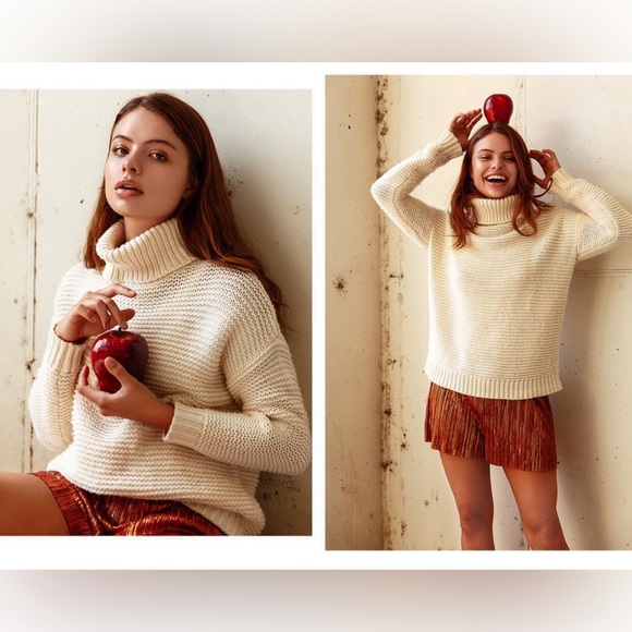Forever 21 | Sweaters | Softest Turtleneck Sweater | Poshmark